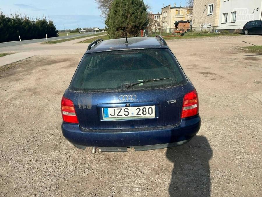 Blue Audi A4 1997 in Silute, with an engine capacity of 1.90 L and mileage of 391 thousand km for 850 €, photo 4 on AUTOMOTO.COM.LV