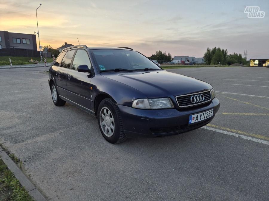 Zils Audi A4 1997 Kauņa, ar dzinēja tilpumu 1.90 L un nobraukumu 413 tūkst. km par 1800 €, foto 1 vietnē AUTOMOTO.COM.LV