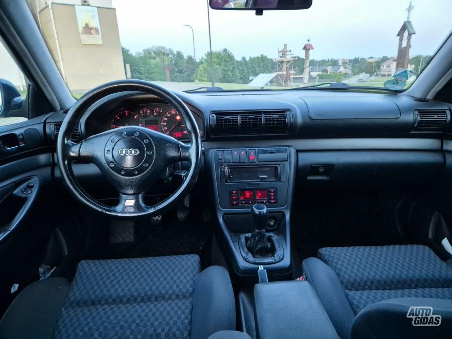 Zils Audi A4 1997 Kauņa, ar dzinēja tilpumu 1.90 L un nobraukumu 413 tūkst. km par 1800 €, foto 8 vietnē AUTOMOTO.COM.LV