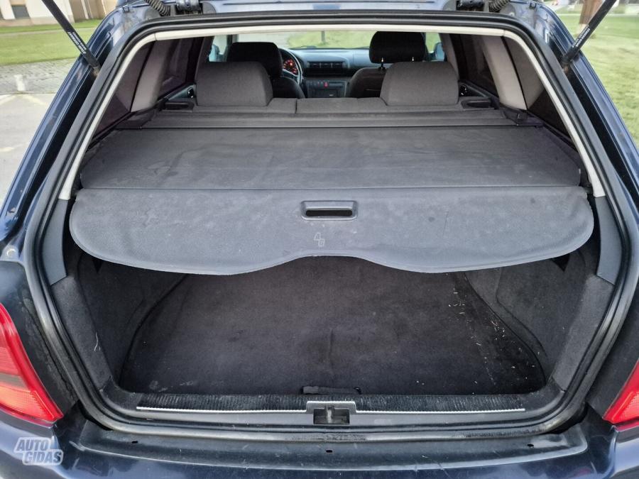 Zils Audi A4 1997 Kauņa, ar dzinēja tilpumu 1.90 L un nobraukumu 413 tūkst. km par 1800 €, foto 11 vietnē AUTOMOTO.COM.LV