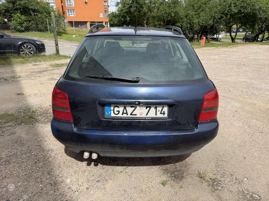 Blue Audi A4 1997 in Vilnius, with an engine capacity of 1.90 L and mileage of 245 thousand km for 350 €, photo 5 on AUTOMOTO.COM.LV