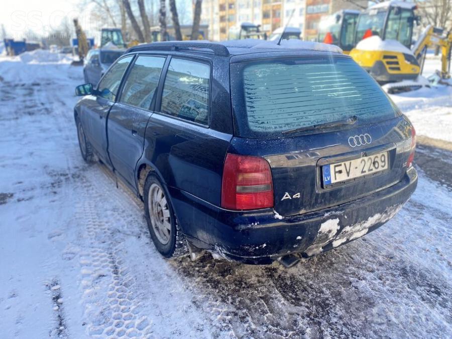 Blue Audi A4 1997 in Jelgava, with an engine capacity of 1.80 L and mileage of 372 thousand km for 400 €, photo 7 on AUTOMOTO.COM.LV