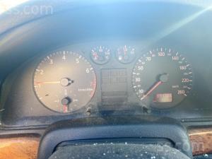 Blue Audi A4 1997 in Jelgava, with an engine capacity of 1.80 L and mileage of 372 thousand km for 400 €, photo 9 on AUTOMOTO.COM.LV