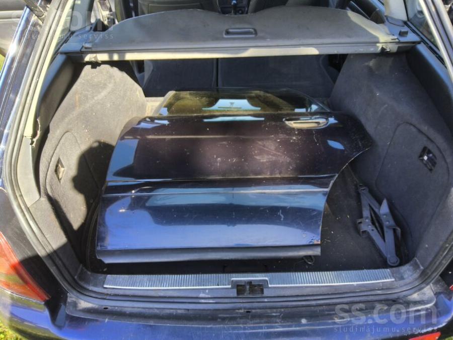 Blue Audi A4 1997 in Ludza, with an engine capacity of 1.90 L and mileage of 376 thousand km for 1000 €, photo 10 on AUTOMOTO.COM.LV