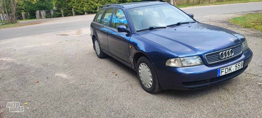 Zils Audi A4 1997 Viļņa, ar dzinēja tilpumu 1.90 L un nobraukumu 450 tūkst. km par 1190 €, foto 1 vietnē AUTOMOTO.COM.LV