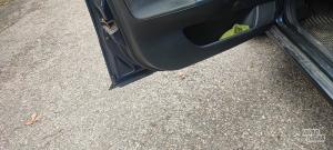 Zils Audi A4 1997 Viļņa, ar dzinēja tilpumu 1.90 L un nobraukumu 450 tūkst. km par 1190 €, foto 10 vietnē AUTOMOTO.COM.LV