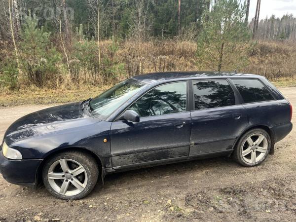 Zils Audi A4 1998 Rīga, ar dzinēja tilpumu 1.90 L un nobraukumu 365 tūkst. km par 1200 €, foto 6 vietnē AUTOMOTO.COM.LV