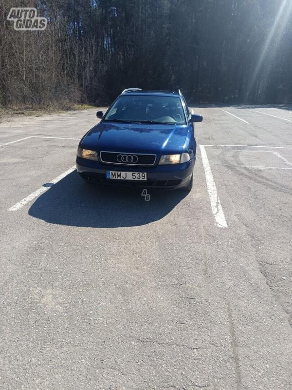 Zils Audi A4 1998 Ukmergė, ar dzinēja tilpumu 2.80 L un nobraukumu 318 tūkst. km par 1850 €, foto 2 vietnē AUTOMOTO.COM.LV