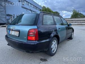 Blue Audi A4 1998 in Riga, with an engine capacity of 1.80 L and mileage of 467 thousand km for 1200 €, photo 4 on AUTOMOTO.COM.LV