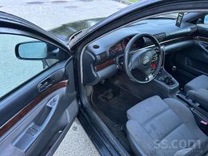 Blue Audi A4 1998 in Riga, with an engine capacity of 1.80 L and mileage of 467 thousand km for 1200 €, photo 8 on AUTOMOTO.COM.LV