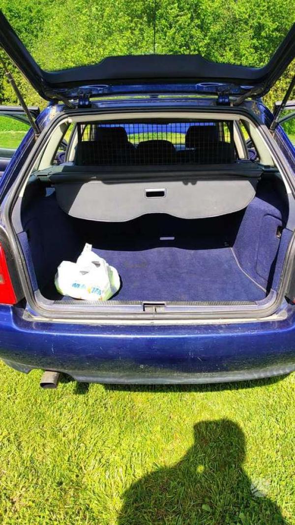 Blue Audi A4 1998 in Vilnius, with an engine capacity of 1.78 L and mileage of 291 thousand km for 1100 €, photo 5 on AUTOMOTO.COM.LV