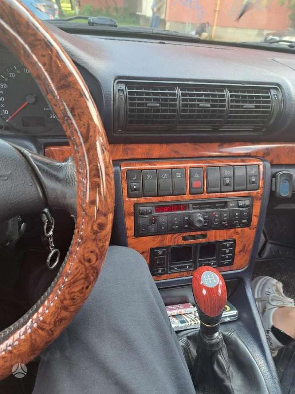 Blue Audi A4 1998 in Vilnius, with an engine capacity of 1.78 L and mileage of 291 thousand km for 1100 €, photo 11 on AUTOMOTO.COM.LV