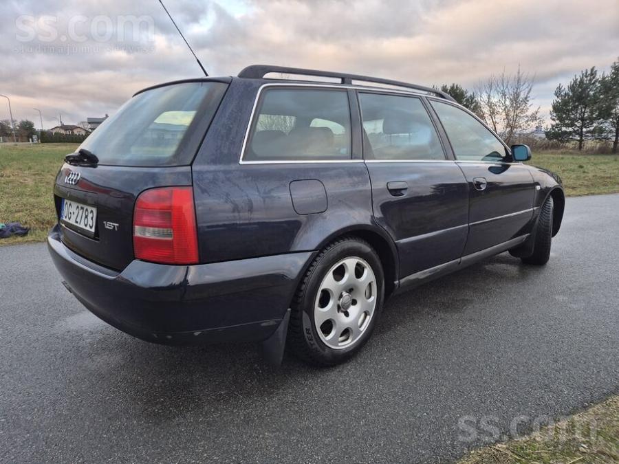 Blue Audi A4 1999 in Riga, with an engine capacity of 1.80 L and mileage of 418 thousand km for 1000 €, photo 5 on AUTOMOTO.COM.LV