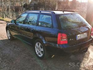 Zils Audi A4 1999 Bauska, ar dzinēja tilpumu 1.80 L un nobraukumu 416 tūkst. km par 2350 €, foto 3 vietnē AUTOMOTO.COM.LV