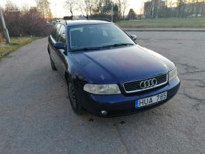 Blue Audi A4 1999 in Utena, with an engine capacity of 1.80 L and mileage of 299 thousand km for 750 €, photo 4 on AUTOMOTO.COM.LV