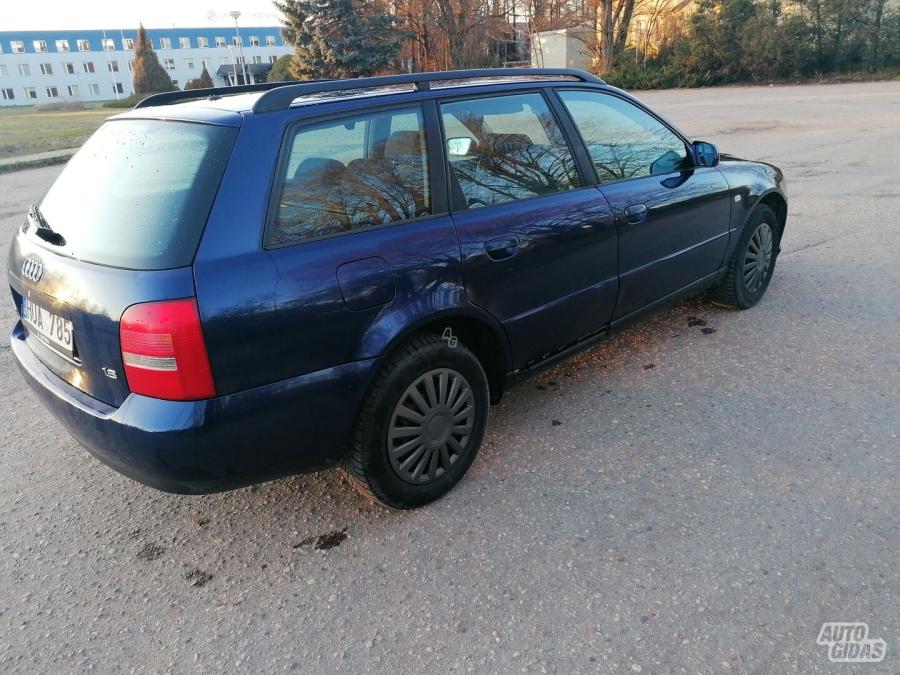 Blue Audi A4 1999 in Utena, with an engine capacity of 1.80 L and mileage of 299 thousand km for 750 €, photo 6 on AUTOMOTO.COM.LV