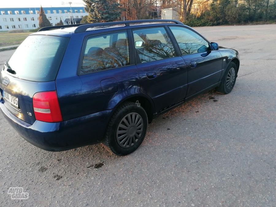 Blue Audi A4 1999 in Utena, with an engine capacity of 1.80 L and mileage of 299 thousand km for 750 €, photo 7 on AUTOMOTO.COM.LV