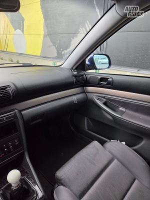 Zils Audi A4 1999 Kauņa, ar dzinēja tilpumu 1.80 L un nobraukumu 392 tūkst. km par 1750 €, foto 6 vietnē AUTOMOTO.COM.LV