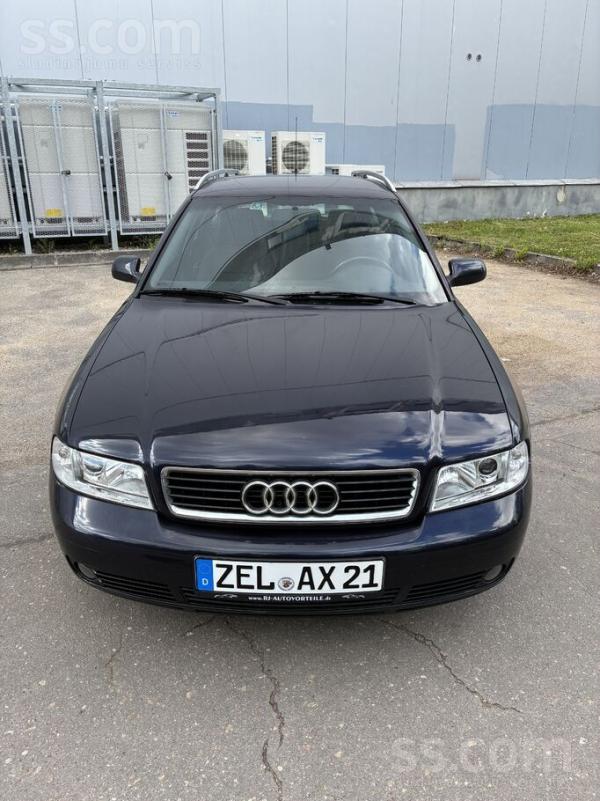 Zils Audi A4 1999 Rīga, ar dzinēja tilpumu 1.90 L un nobraukumu 353 tūkst. km par 2450 €, foto 3 vietnē AUTOMOTO.COM.LV