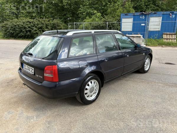 Zils Audi A4 1999 Rīga, ar dzinēja tilpumu 1.90 L un nobraukumu 353 tūkst. km par 2450 €, foto 5 vietnē AUTOMOTO.COM.LV