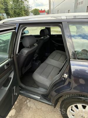 Zils Audi A4 1999 Rīga, ar dzinēja tilpumu 1.90 L un nobraukumu 353 tūkst. km par 2450 €, foto 19 vietnē AUTOMOTO.COM.LV