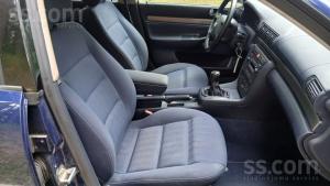 Zils Audi A4 1999 Ogre, ar dzinēja tilpumu 1.90 L un nobraukumu 368 tūkst. km par 2350 €, foto 12 vietnē AUTOMOTO.COM.LV