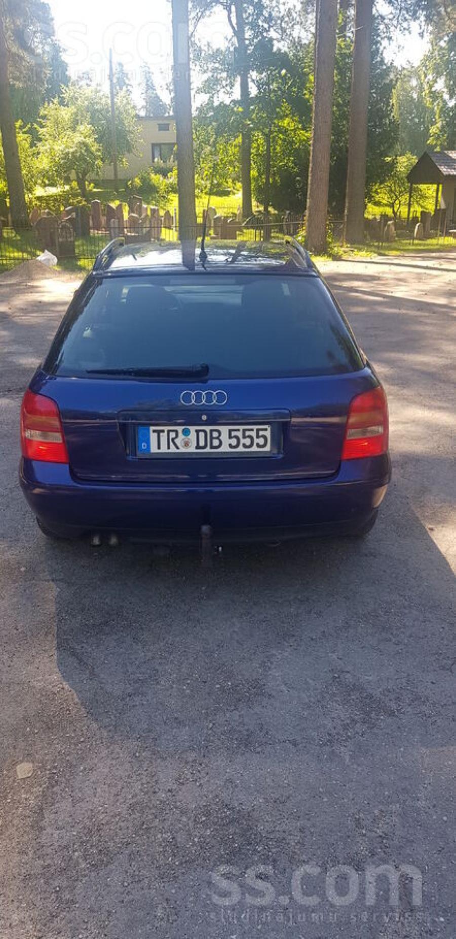 Blue Audi A4 1999 in Riga, with an engine capacity of 1.90 L and mileage of 380 thousand km for 3200 €, photo 14 on AUTOMOTO.COM.LV