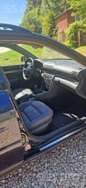 Blue Audi A4 1999 in Jelgava, with an engine capacity of 1.80 L and mileage of 370 thousand km for 850 €, photo 5 on AUTOMOTO.COM.LV