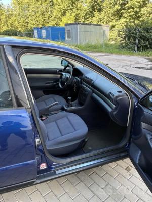 Blue Audi A4 1999 in Riga, with an engine capacity of 1.90 L and mileage of 375 thousand km for 2550 €, photo 18 on AUTOMOTO.COM.LV