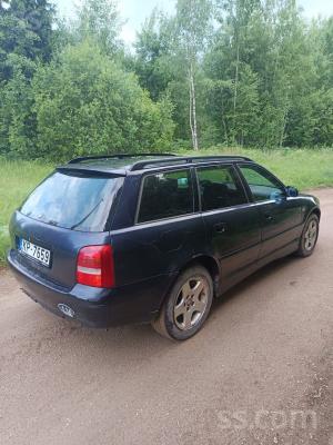 Blue Audi A4 1999 in Ventspils, with an engine capacity of 1.90 L and mileage of 325 thousand km for 1000 €, photo 4 on AUTOMOTO.COM.LV