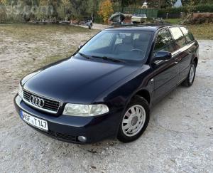 Zils Audi A4 1999 Rīga, ar dzinēja tilpumu 1.90 L un nobraukumu 288 tūkst. km par 2550 €, foto  vietnē AUTOMOTO.COM.LV