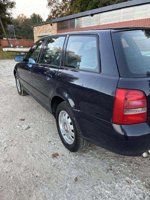 Blue Audi A4 1999 in Riga, with an engine capacity of 1.90 L and mileage of 288 thousand km for 2550 €, photo 8 on AUTOMOTO.COM.LV