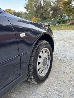Zils Audi A4 1999 Rīga, ar dzinēja tilpumu 1.90 L un nobraukumu 288 tūkst. km par 2390 €, foto 13 vietnē AUTOMOTO.COM.LV