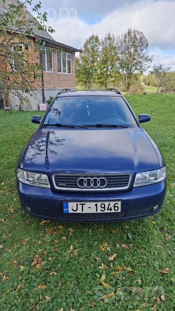 Ауди А4 1999 в Прейли на AUTOMOTO.COM.LV Синий Ауди А4 1999 в Прейли, объемом двигателя 1.90 л и пробегом 379 тыс. км за 3200 €, фото 3 на AUTOMOTO.COM.LV