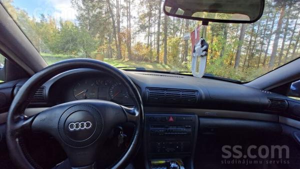 Ауди А4 1999 в Прейли на AUTOMOTO.COM.LV Синий Ауди А4 1999 в Прейли, объемом двигателя 1.90 л и пробегом 379 тыс. км за 3200 €, фото 6 на AUTOMOTO.COM.LV