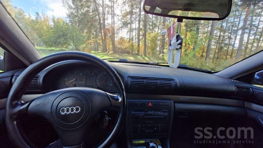 Zils Audi A4 1999 Preiļi, ar dzinēja tilpumu 1.90 L un nobraukumu 379 tūkst. km par 3200 €, foto 6 vietnē AUTOMOTO.COM.LV