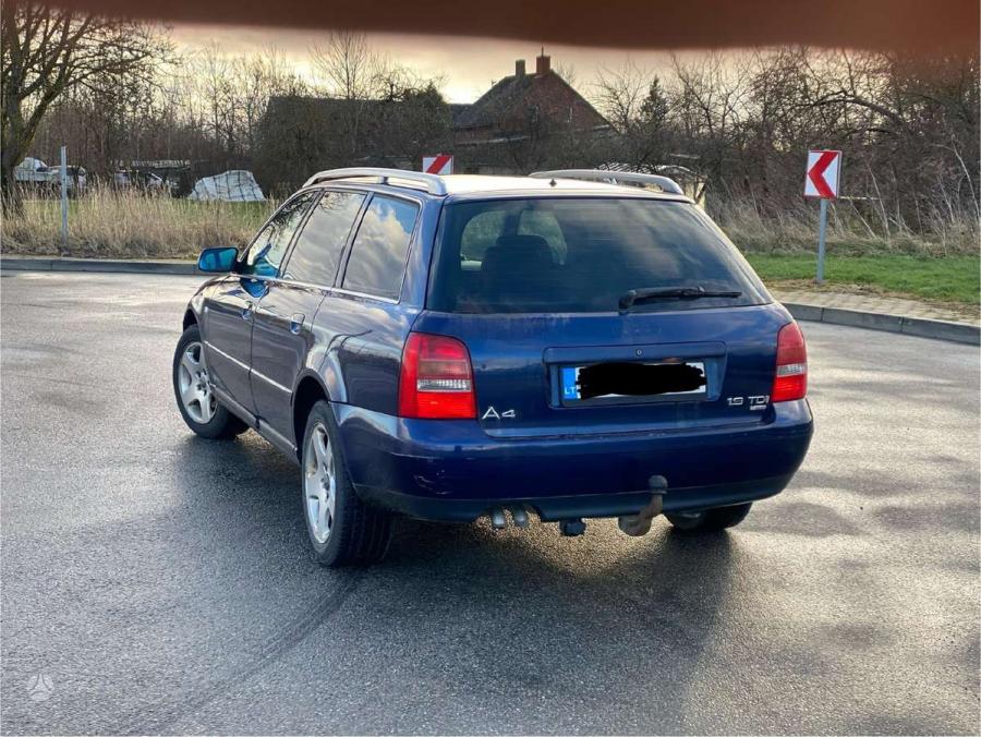 Blue Audi A4 2000 in Klaipeda, with an engine capacity of 1.90 L and mileage of 458 thousand km for 1300 €, photo 3 on AUTOMOTO.COM.LV