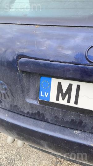 Blue Audi A4 2000 in Jelgava, with an engine capacity of 1.90 L and mileage of 455 thousand km for 950 €, photo 11 on AUTOMOTO.COM.LV