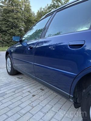 Zils Audi A4 2000 Rīga, ar dzinēja tilpumu 1.90 L un nobraukumu 375 tūkst. km par 2550 €, foto 14 vietnē AUTOMOTO.COM.LV