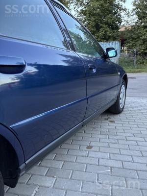 Zils Audi A4 2000 Rīga, ar dzinēja tilpumu 1.90 L un nobraukumu 375 tūkst. km par 2550 €, foto 15 vietnē AUTOMOTO.COM.LV