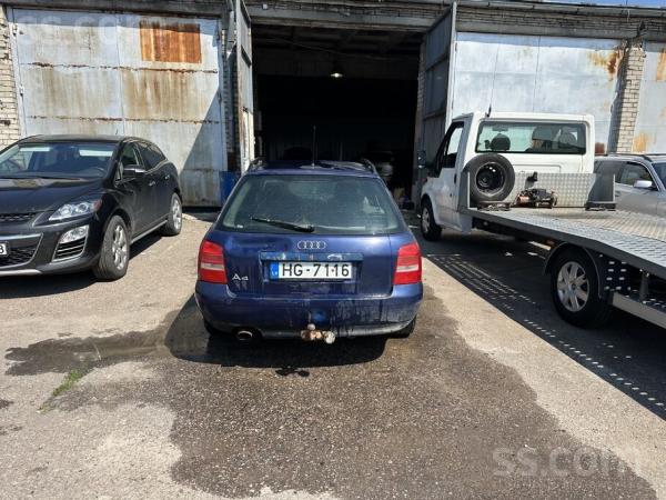 Синий Ауди А4 2000 в Рига, объемом двигателя 1.80 л и пробегом 147 тыс. км за 375 €, фото 6 на AUTOMOTO.COM.LV