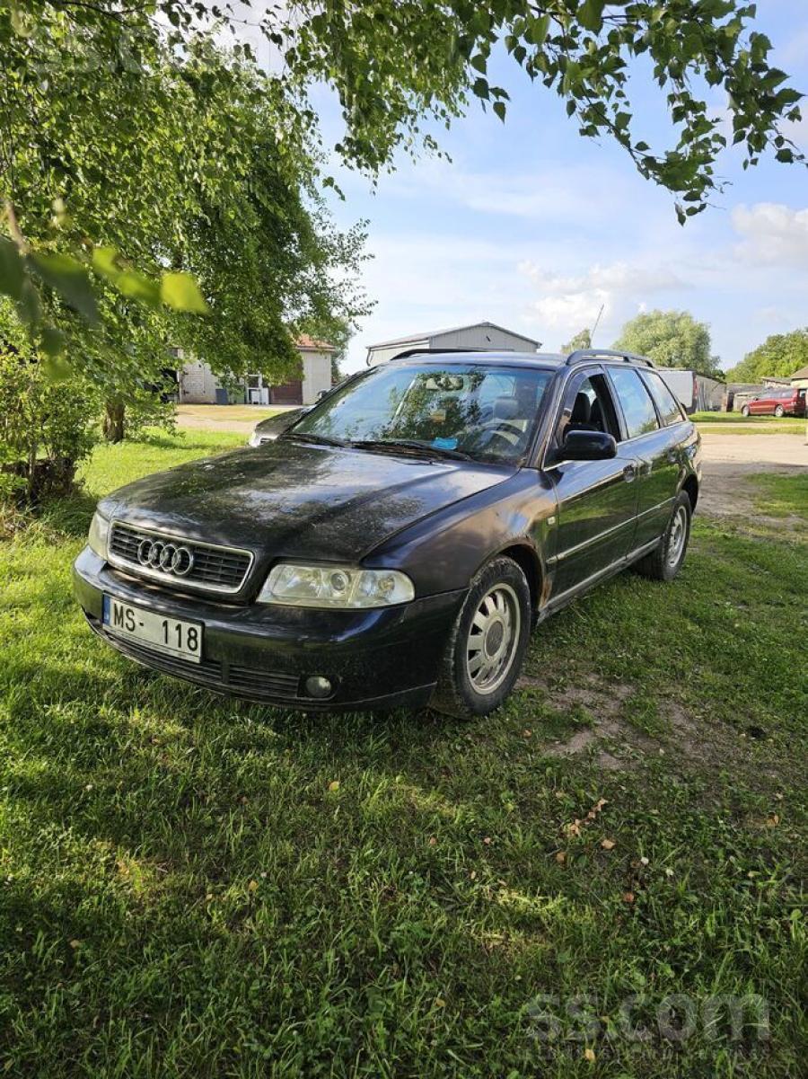 Zils Audi A4 2000 Dobele, ar dzinēja tilpumu 1.90 L un nobraukumu 344 tūkst. km par 500 €, foto 3 vietnē AUTOMOTO.COM.LV
