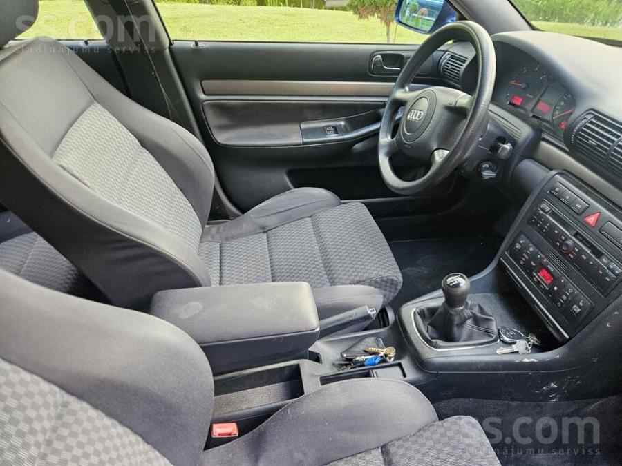 Blue Audi A4 2000 in Riga, with an engine capacity of 1.90 L and mileage of 325 thousand km for 2490 €, photo 18 on AUTOMOTO.COM.LV