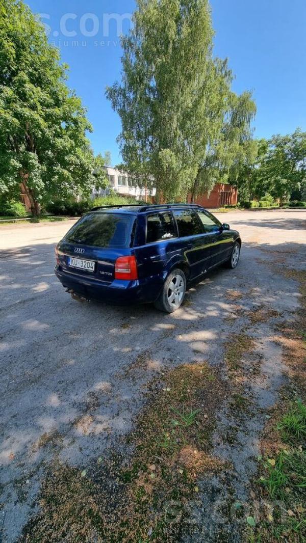 Zils Audi A4 2000 Aizkraukle, ar dzinēja tilpumu 1.90 L un nobraukumu 391 tūkst. km par 1200 €, foto 3 vietnē AUTOMOTO.COM.LV
