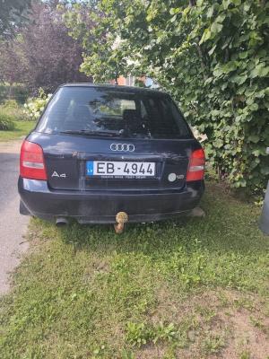 Zils Audi A4 2000 Madona, ar dzinēja tilpumu 1.70 L un nobraukumu 335 tūkst. km par 500 €, foto 4 vietnē AUTOMOTO.COM.LV