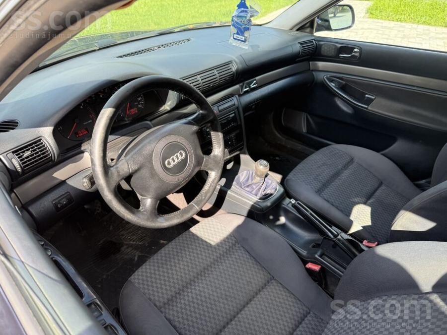 Blue Audi A4 2000 in Cesis, with an engine capacity of 1.90 L and mileage of 470 thousand km for 1250 €, photo 7 on AUTOMOTO.COM.LV