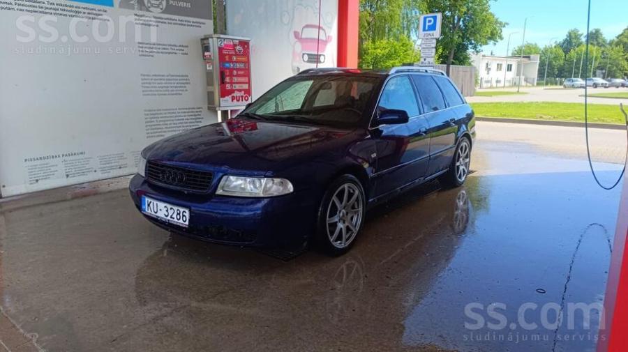 Zils Audi A4 2000 Ogre, ar dzinēja tilpumu 1.90 L un nobraukumu 290 tūkst. km par 1750 €, foto 1 vietnē AUTOMOTO.COM.LV
