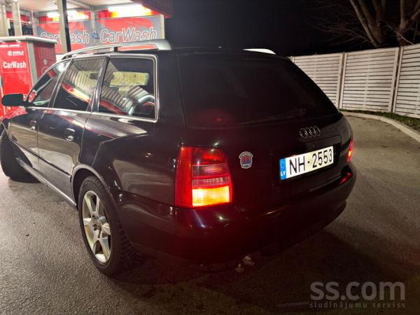 Zils Audi A4 2001 Daugavpils, ar dzinēja tilpumu 1.90 L un nobraukumu 0 tūkst. km par 2150 €, foto 2 vietnē AUTOMOTO.COM.LV