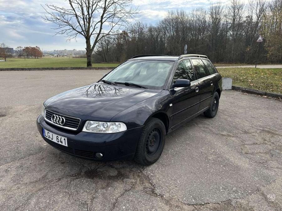 Blue Audi A4 2001 in Kaunas, with an engine capacity of 1.90 L and mileage of 298 thousand km for 1300 €, photo 1 on AUTOMOTO.COM.LV