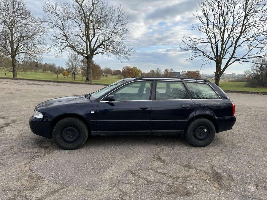 Blue Audi A4 2001 in Kaunas, with an engine capacity of 1.90 L and mileage of 298 thousand km for 1300 €, photo 3 on AUTOMOTO.COM.LV